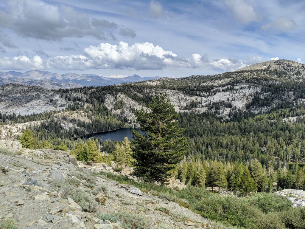Backpacking 10 Lakes Trail in Yosemite National Park | Halicopter Away