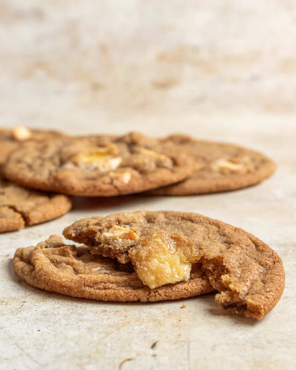 Camembert white chocolate cookies | Halicopter Away